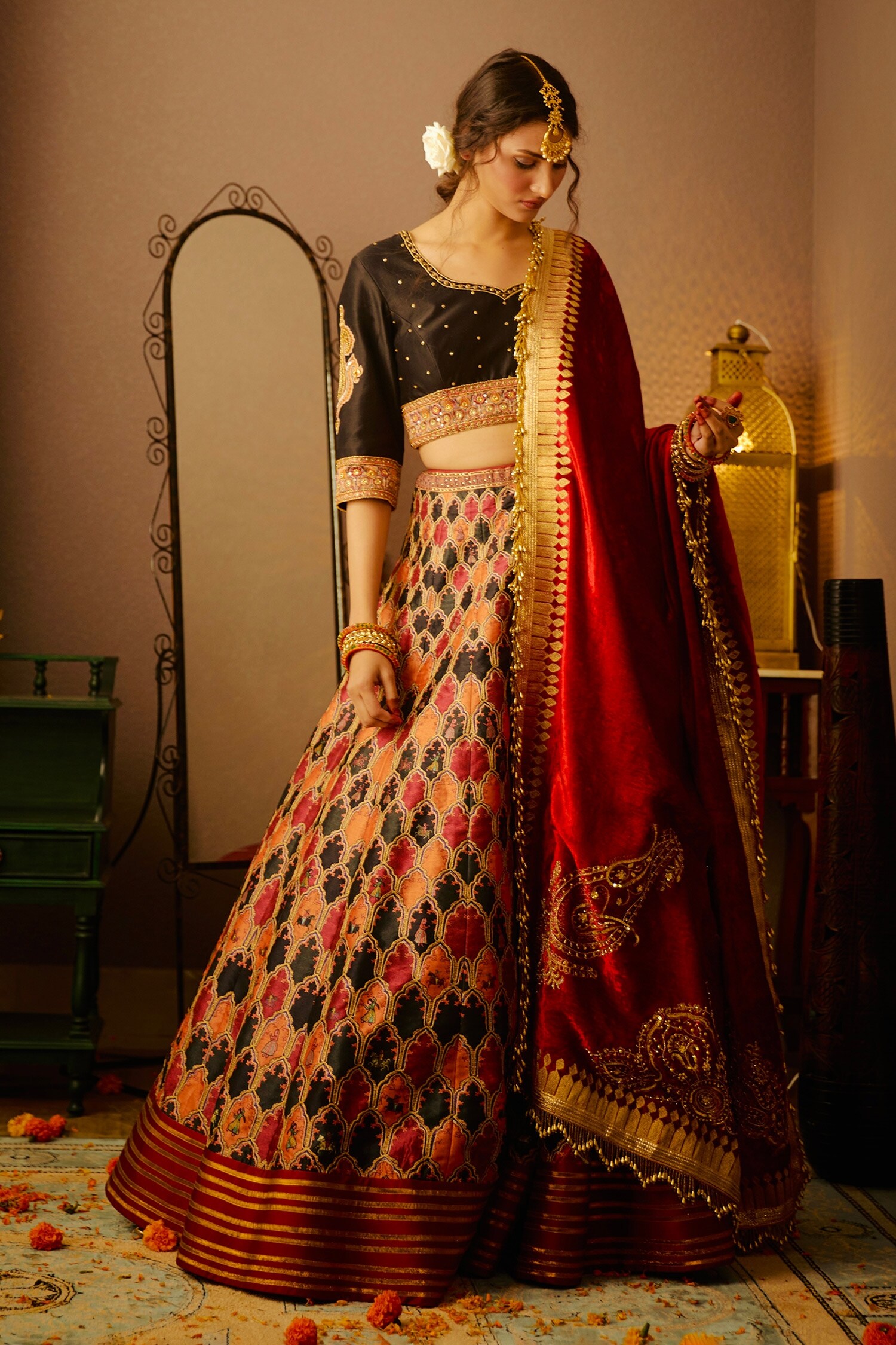 Buy Moledro Surkh Embroidered Dushala Online | Aza Fashions