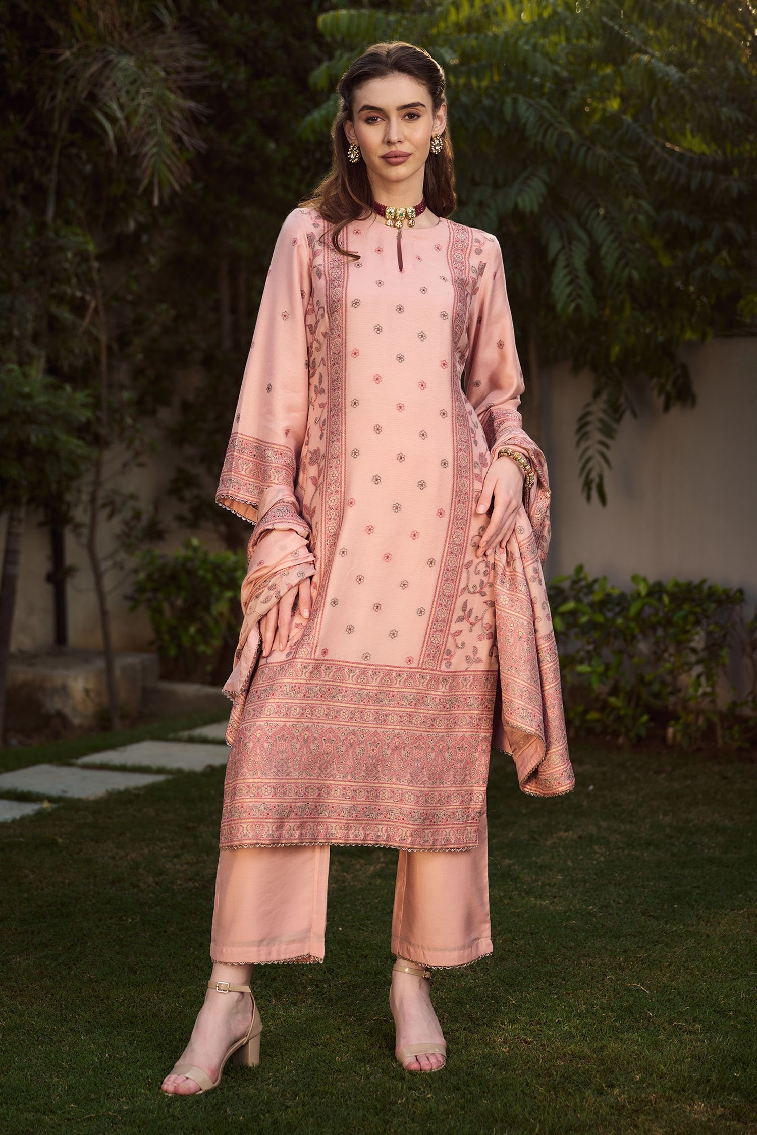Buy Safaa Pink Vegan Silk Miraaz Kantha Pattern Woven Kurta Set Online ...