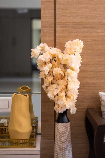 Buy H2H Artificial Peach Blossom Flowers - Set Of 2 Online | Aza Fashions