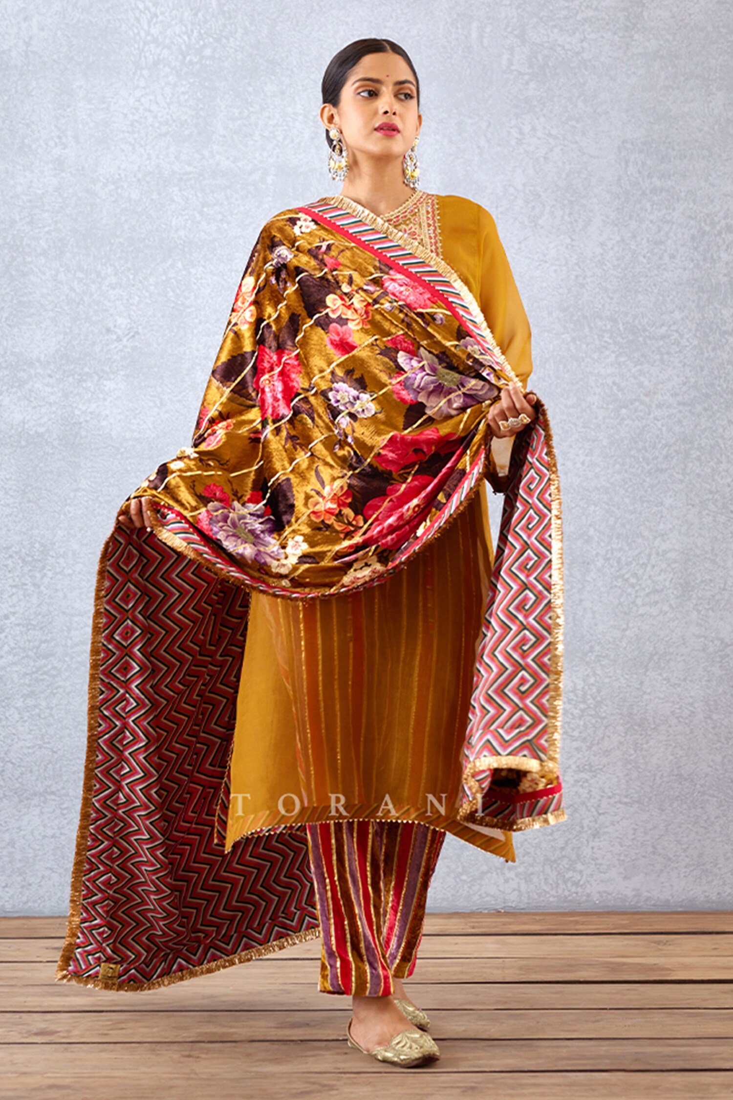 Buy Yellow Velvet And Crepe Print & Aftaabi Malika Doshala For Women by ...