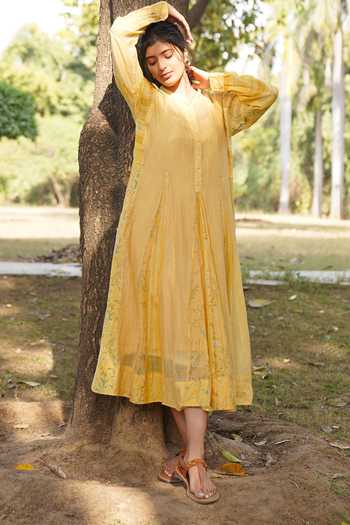 Buy Yellow Handwoven Cotton Silk Hand Painted And Embroidered Floral ...