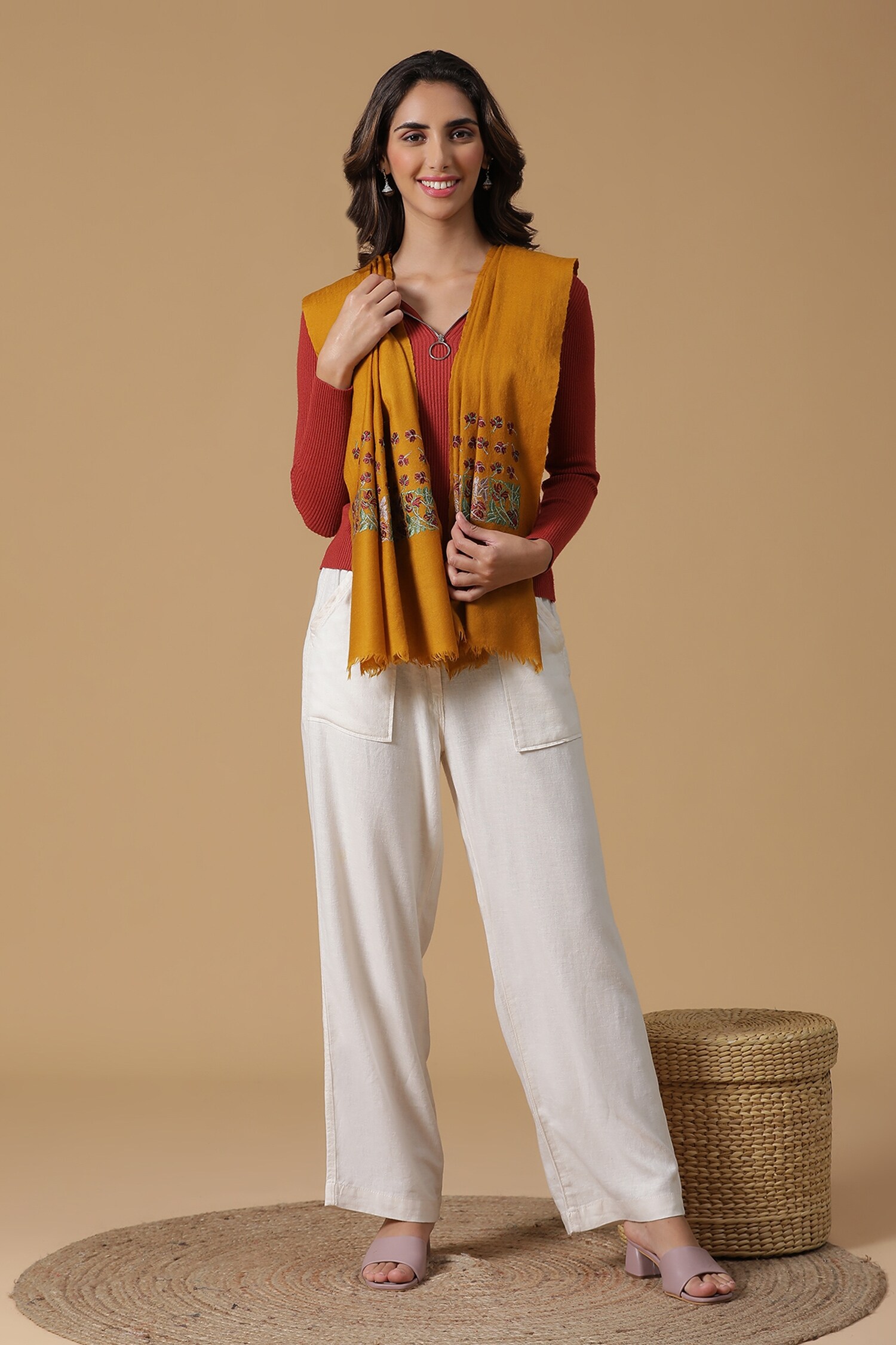 Buy Shingora Floral Panel Embroidered Stole Online | Aza Fashions