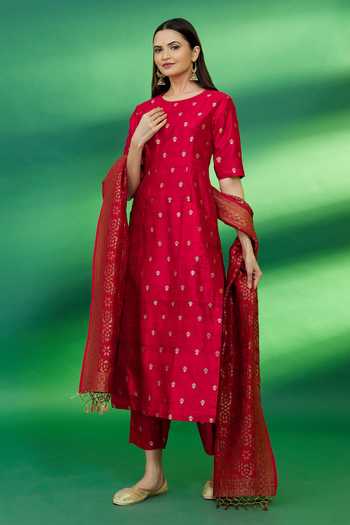 Buy Red Raw Silk Woven Banarasi Round Floral Kurta Pant Set For Women ...