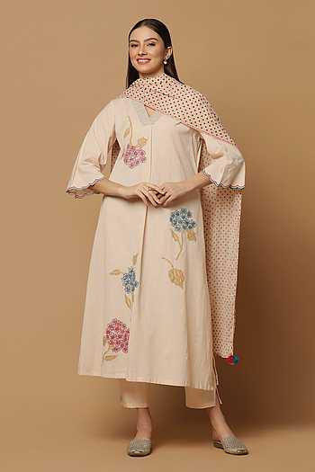 Buy Ikha Couture Peach Floral Resham Embroidered Kurta Set Online | Aza ...