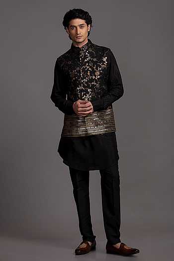 Buy Jayesh Shah Black Silk Blend Kurta Set With Floral Print Bundi ...