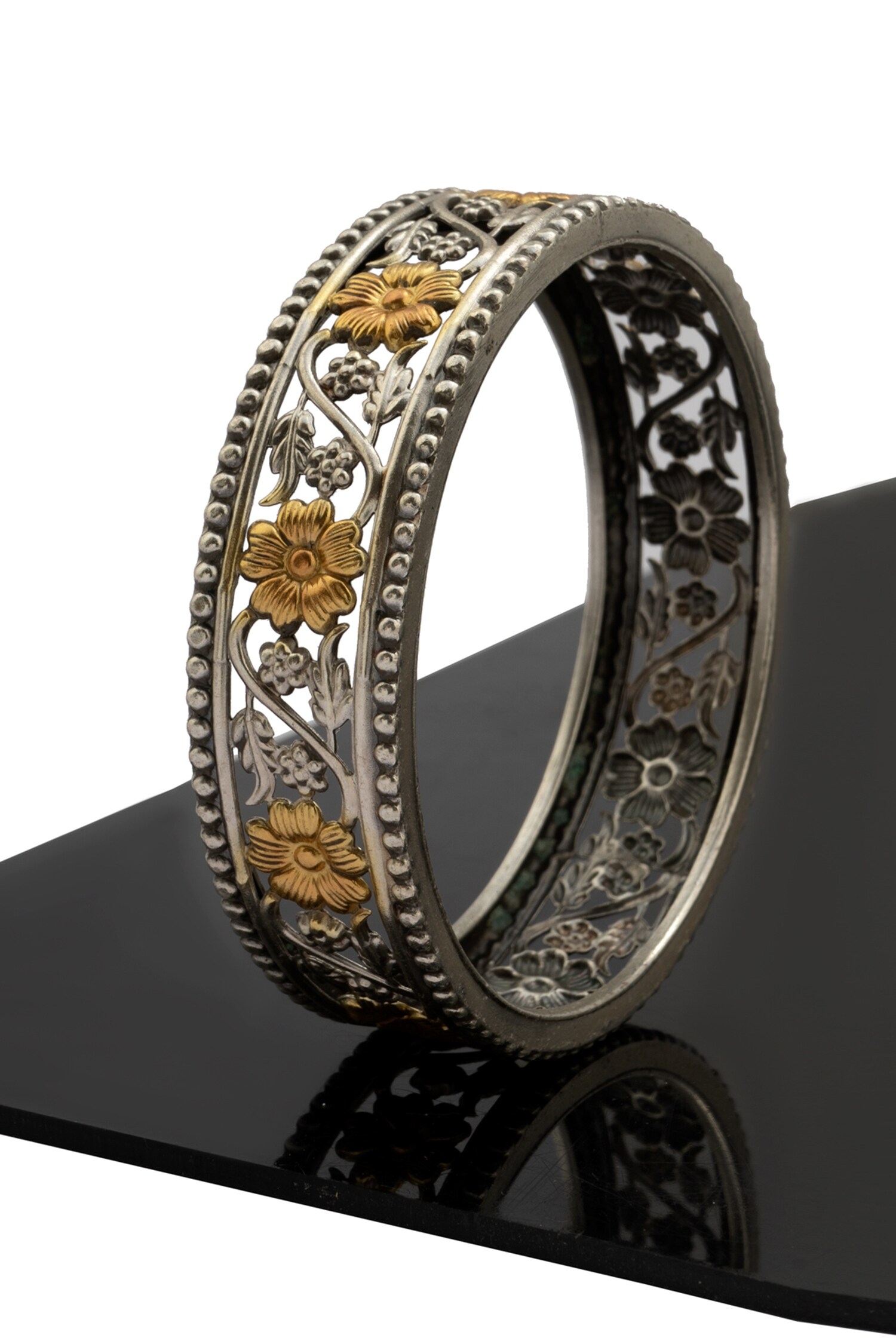 Buy Neeta Boochra Tribal Floral Cutwork Bangle Online | Aza Fashions