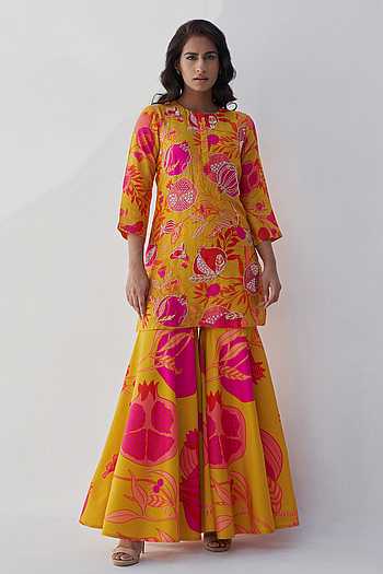 Buy Archana Shah Yellow Silk Symphony Pomo Pattern Kurta And Sharara ...
