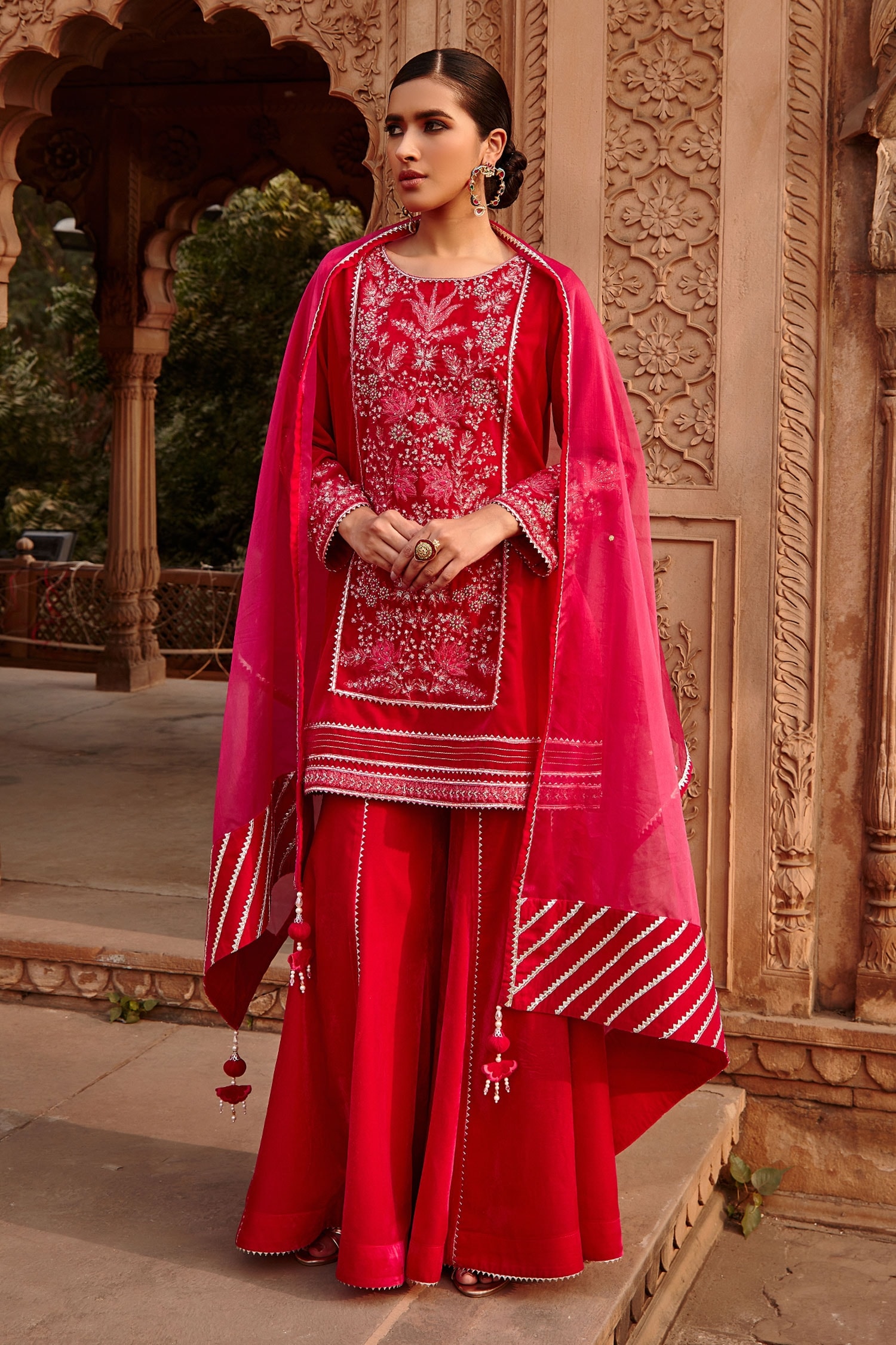 Buy Pink Velvet Embroidered Thread Round Short Kurta Gharara Set For ...