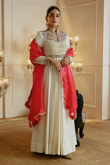 Buy Off White Chanderi Hand Embroidered Floral Anarkali With Dupatta ...