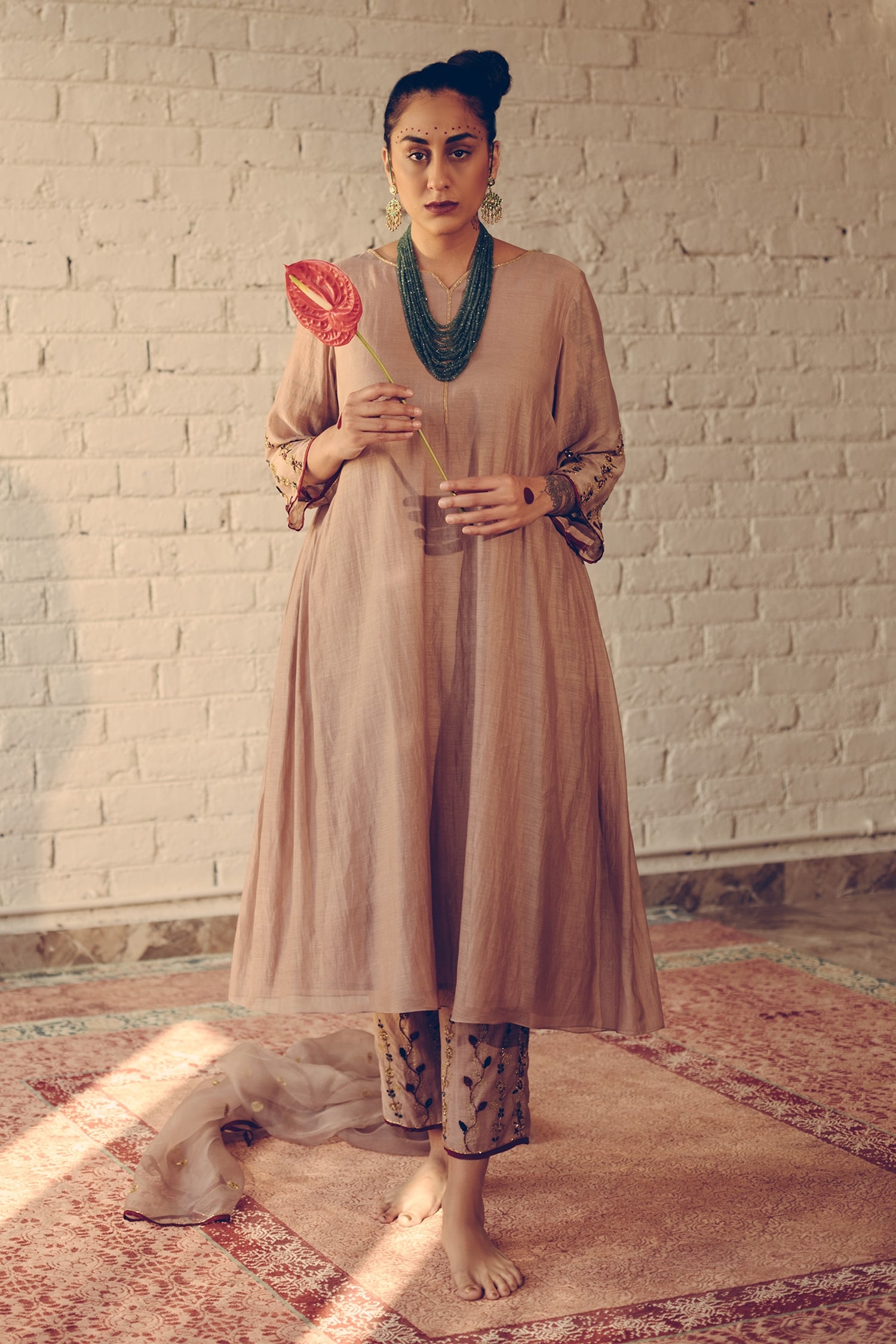 Buy Grey Chanderi Silk Embroidered Sequin Floral Bel Hem Kurta And Pant ...