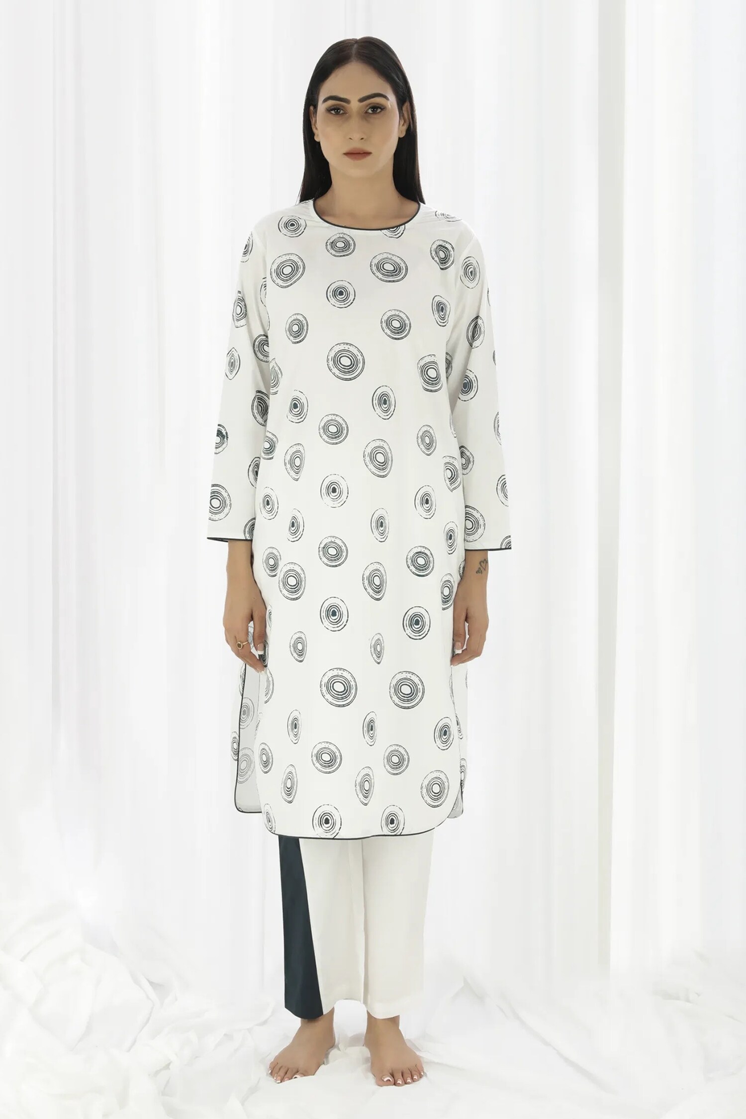 Buy KHAT White Poplin Cotton Circular Print Kurta And Pant Set Online ...