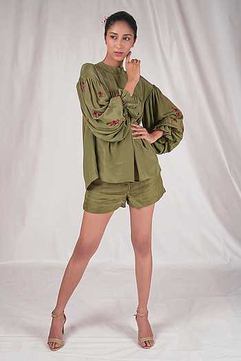 Buy Green Crepe Silk Plain Threadwork Band Embroidered Sleeve Flowy Top ...