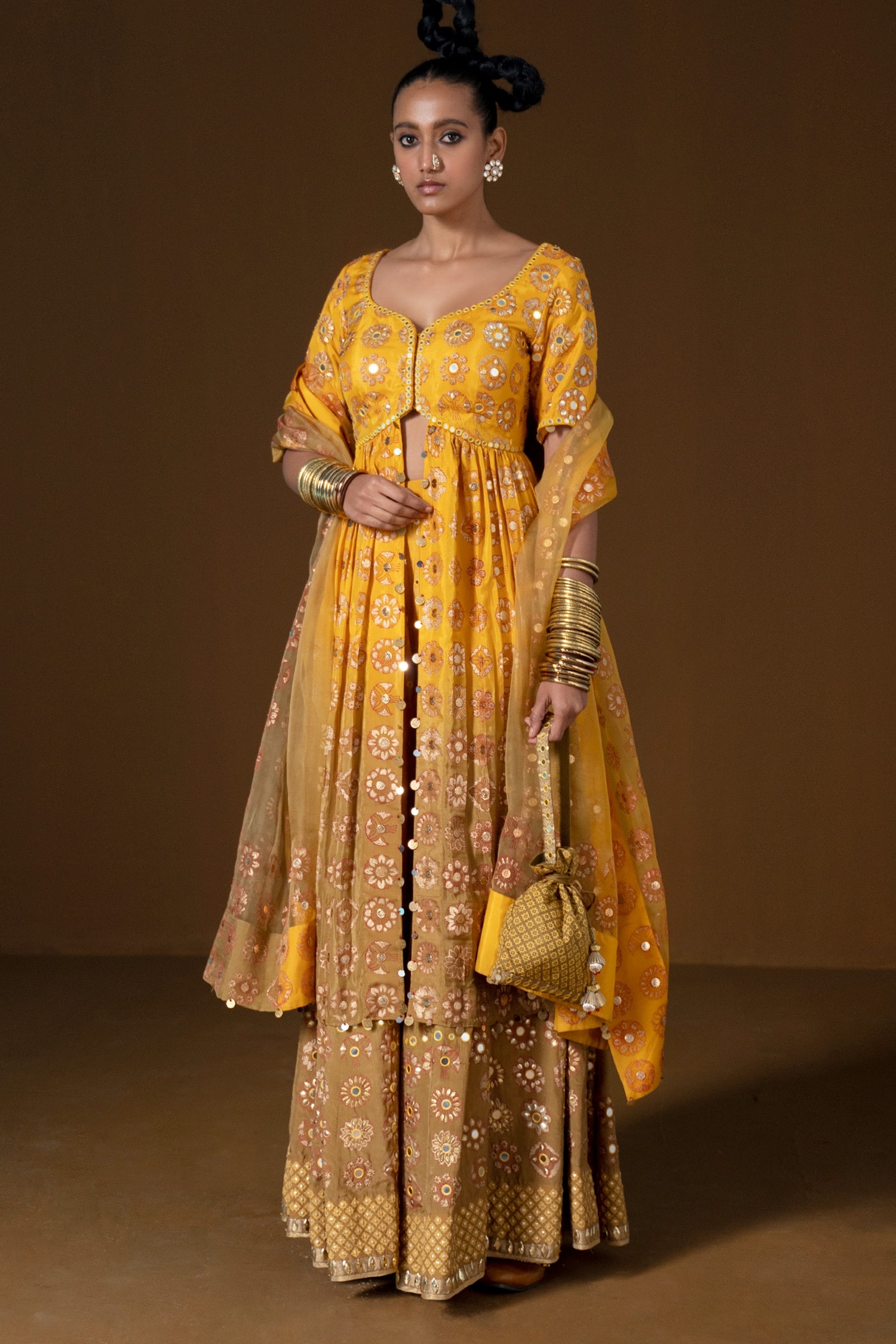 Buy Pooja Rajgarhia Gupta Green Summer Silk Chakraphool Front Slit ...