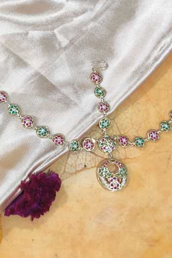 Buy Devanshi Renu Jewels Stone Embellished Mathapatti Online | Aza Fashions