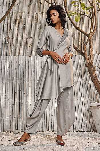 Buy Grey Kurta Chanderi Embellished Crochet Lace Work Side Wrap Jacket ...