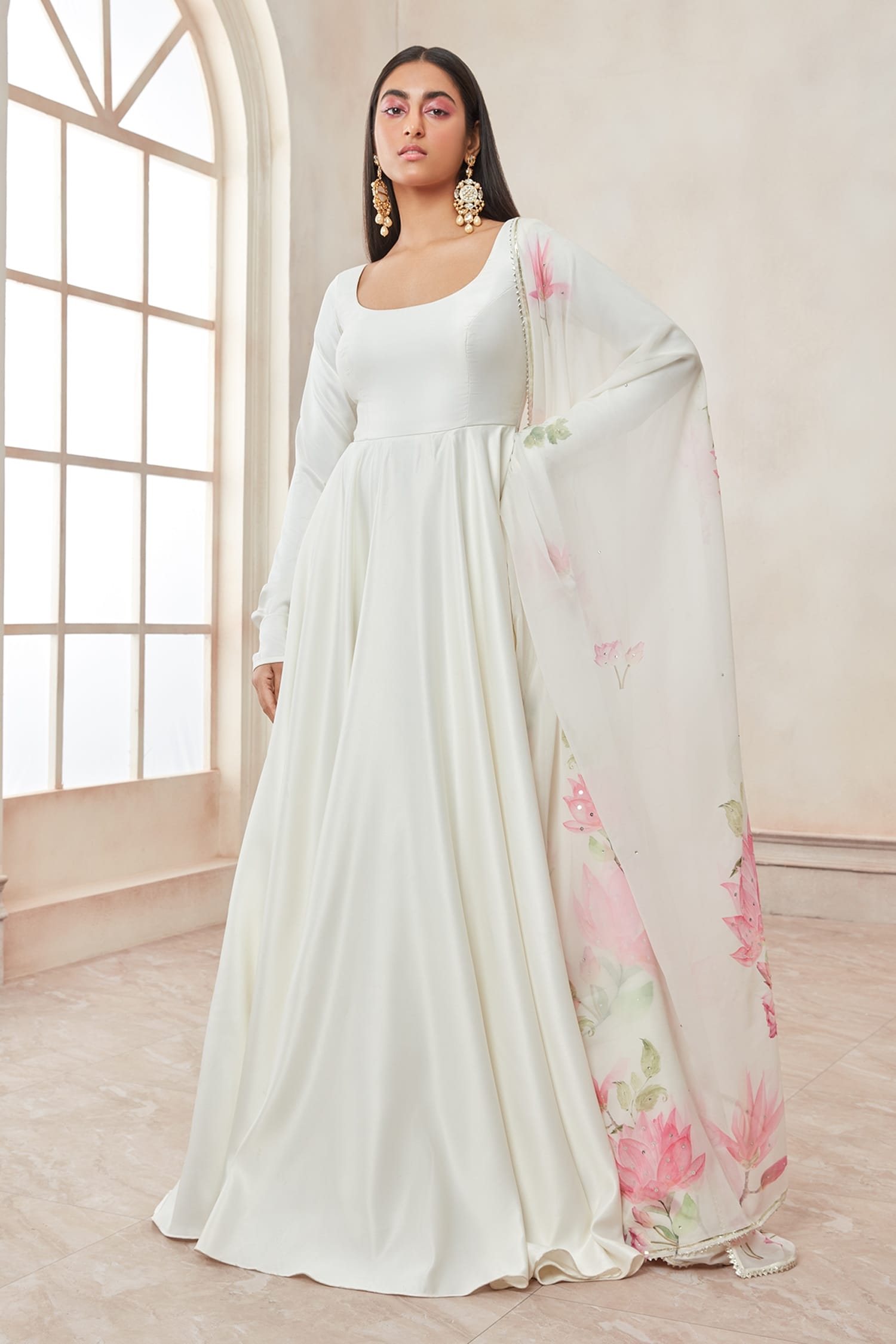 Buy Lashkaraa White Satin Plain Kalidar Pishwas Kurta Set Online | Aza ...