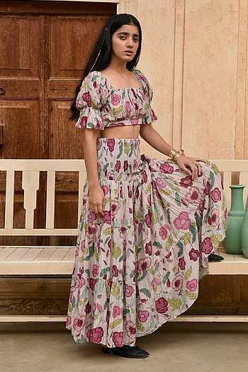 Buy Grey Chanderi Silk Print Floral Square Neck Crop Top For Women by ...