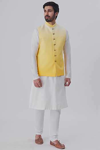Buy Gaurav Katta Yellow Cotton Nehru Jacket Online | Aza Fashions
