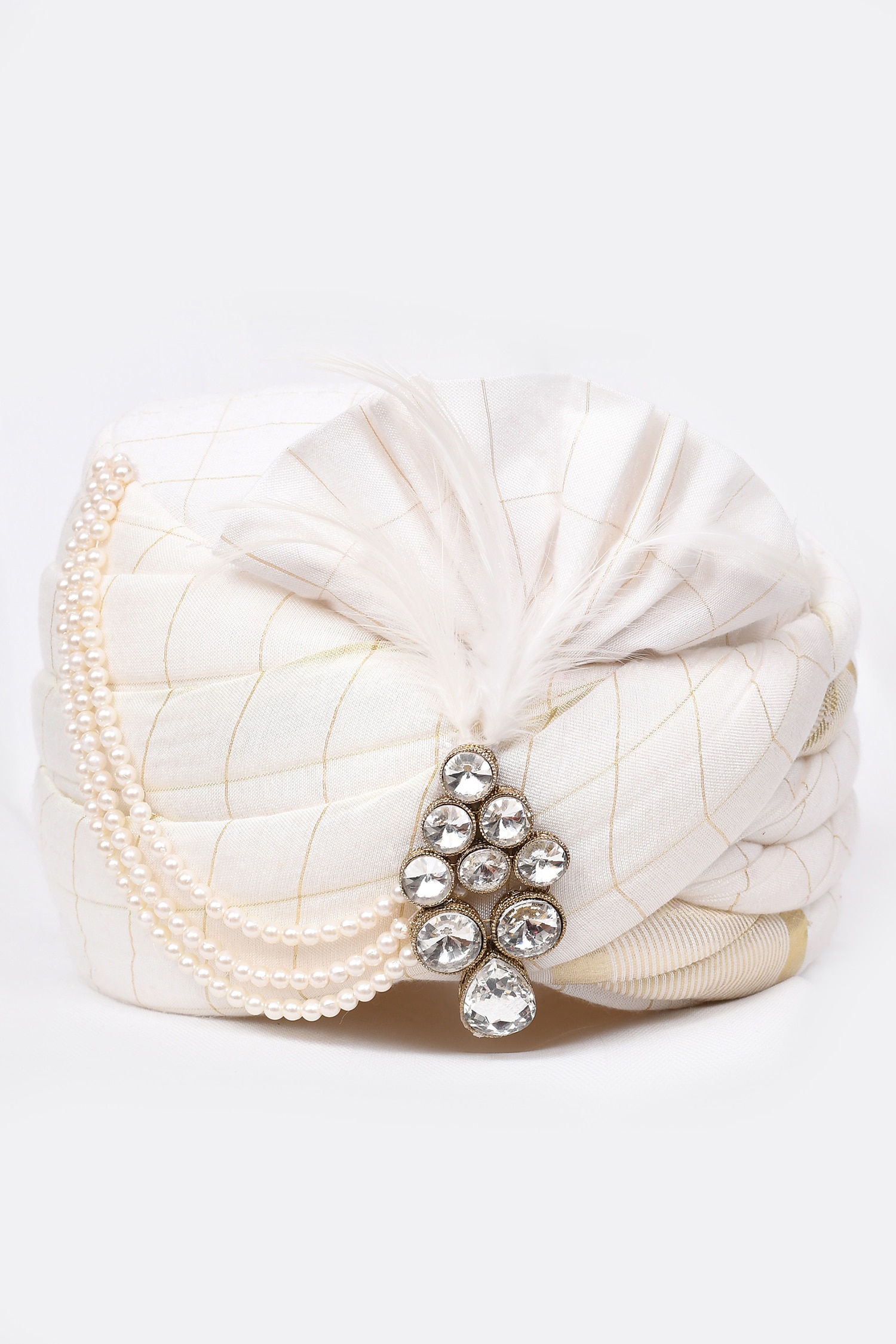 Buy Arihant Rai Sinha White Checkered Safa Online | Aza Fashions