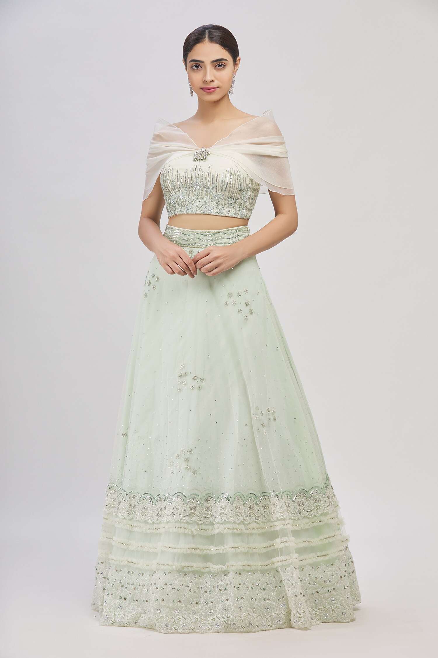 Buy Aarti Mahtani Green Embroidered Lehenga Set Online | Aza Fashions