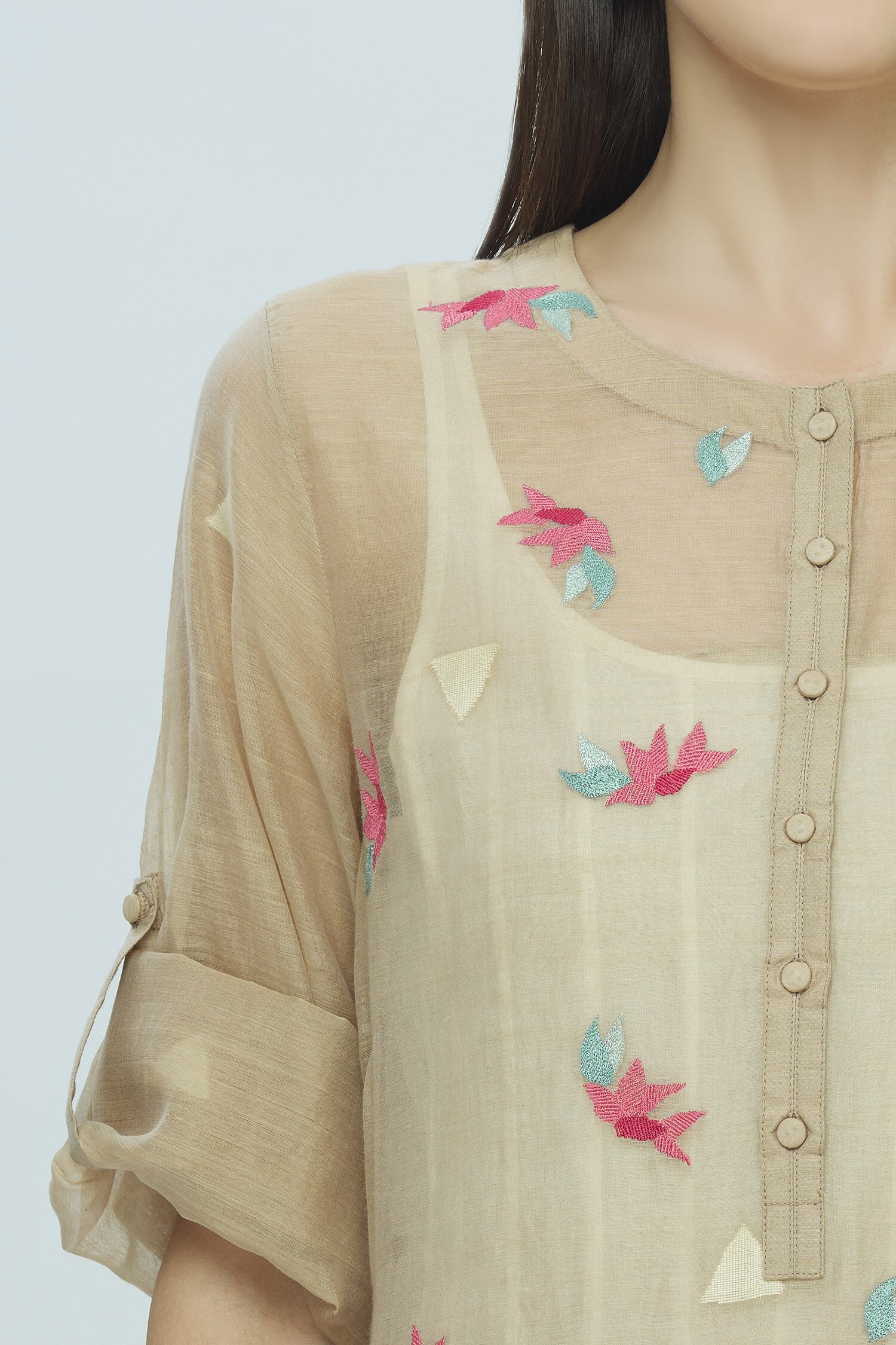 Buy Silk Chanderi Kurta Set by Prama by Pratima Pandey at Aza Fashions