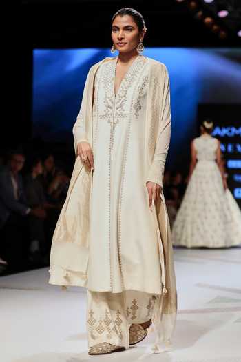 Buy Anita Dongre Hand Embroidered Kurta Set Online | Aza Fashions