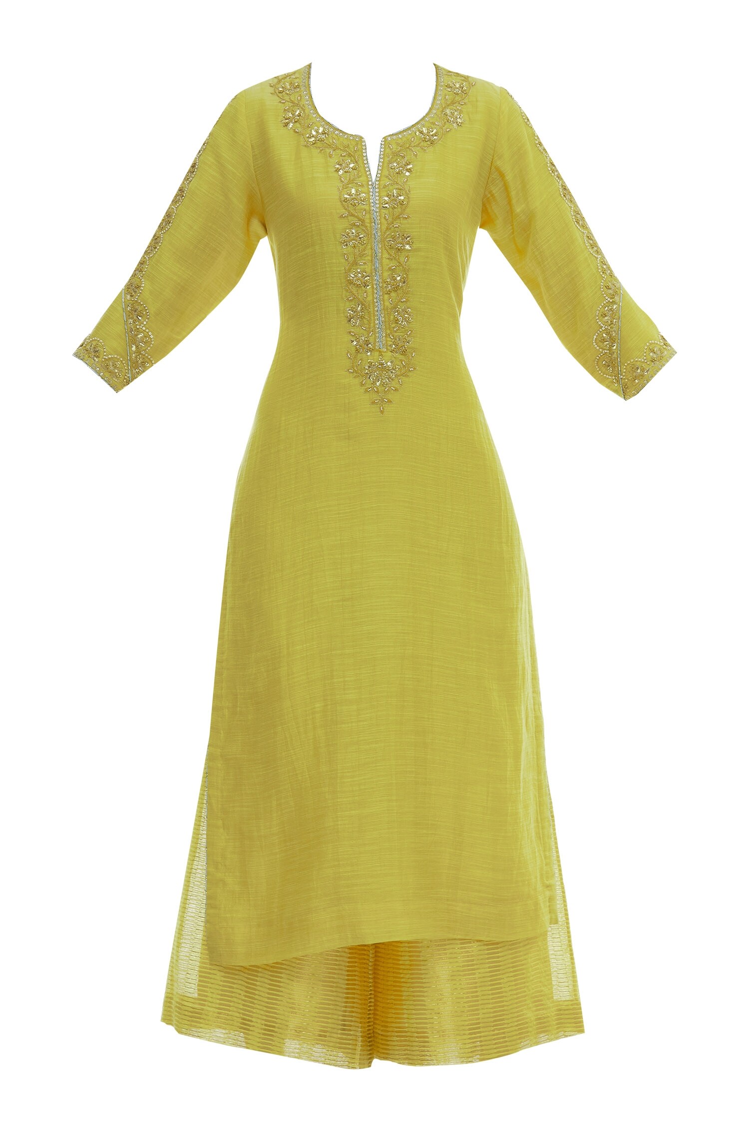 Buy Embroidered Kurta Set by Kritika Dawar at Aza Fashions