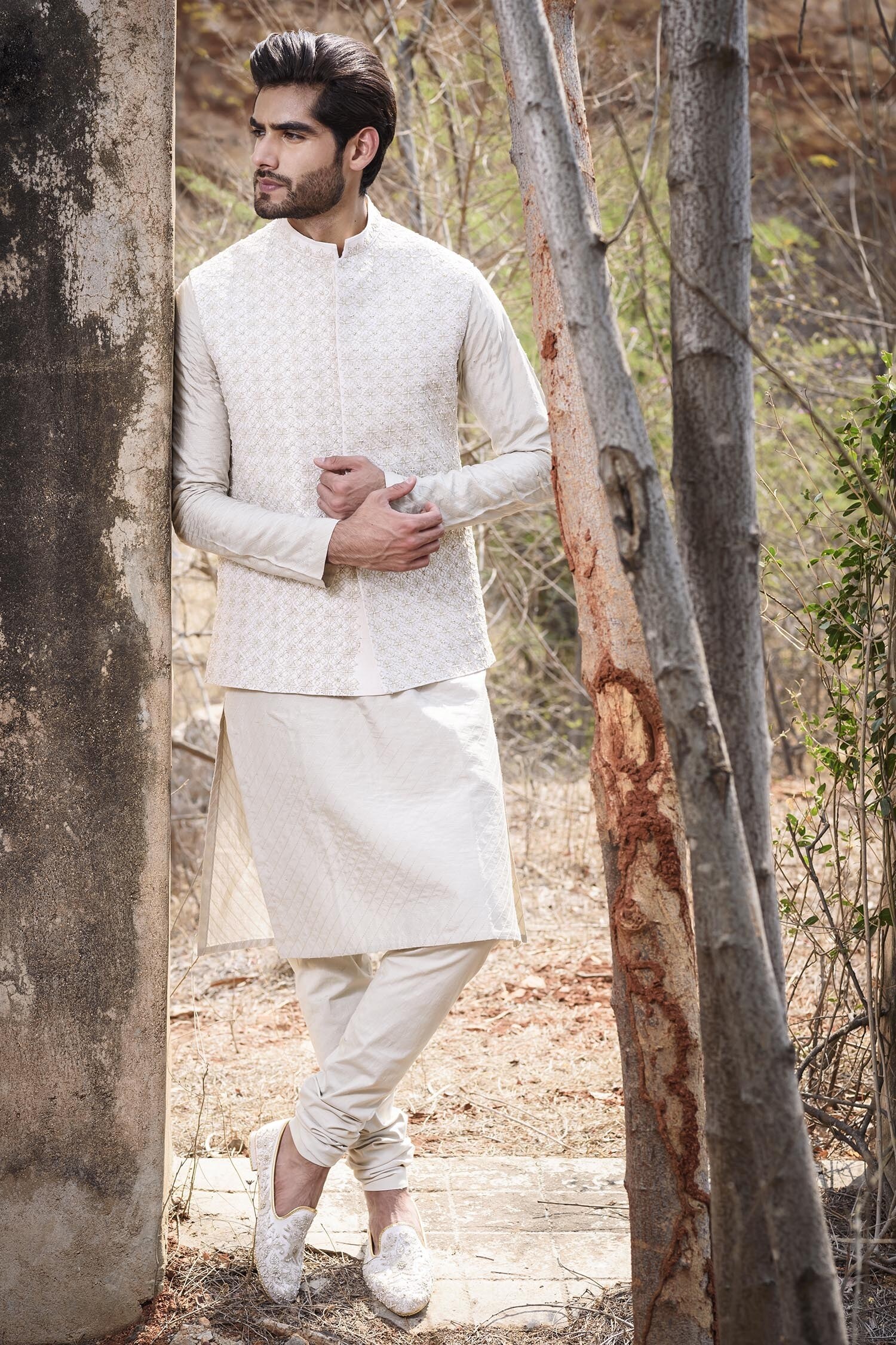 Buy Anushree Reddy Off White Raw Silk Embroidered Nehru Jacket Set ...