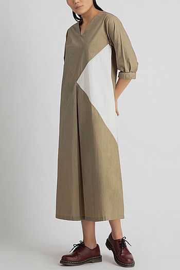 Buy Green Cotton Poplin V Neck Panel Midi Dress For Women by Three ...
