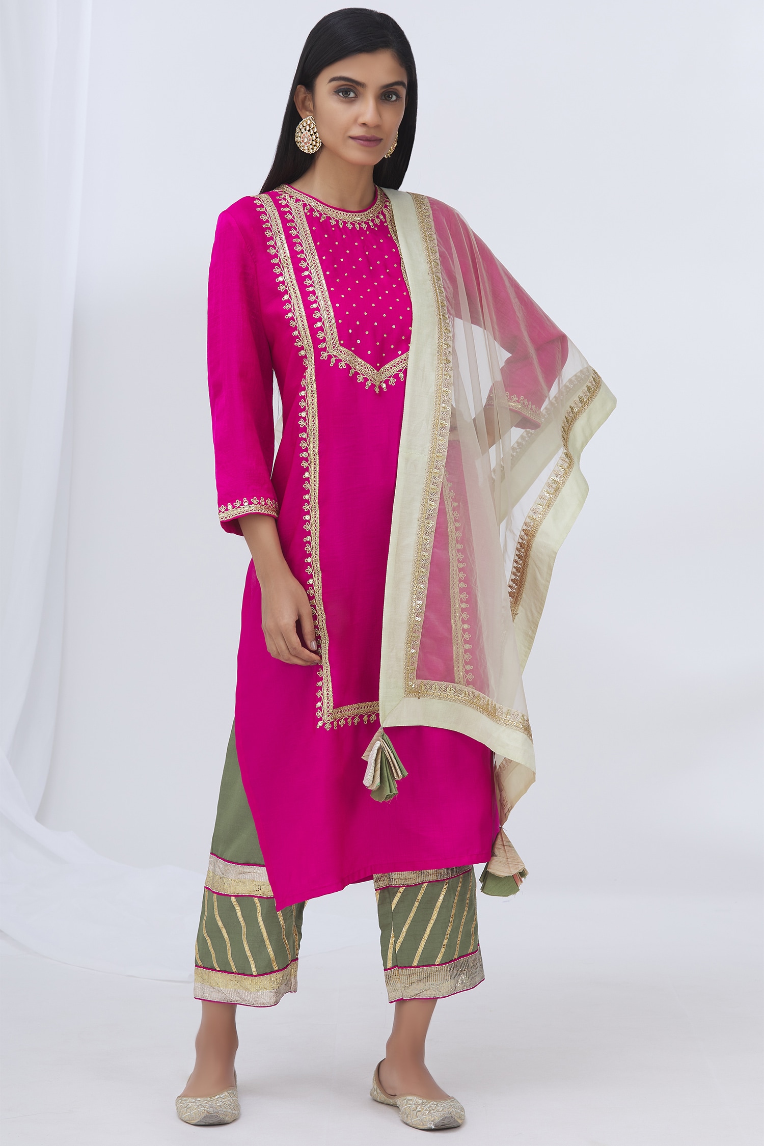 Buy Silk Kurta Set by Heli Shah at Aza Fashions