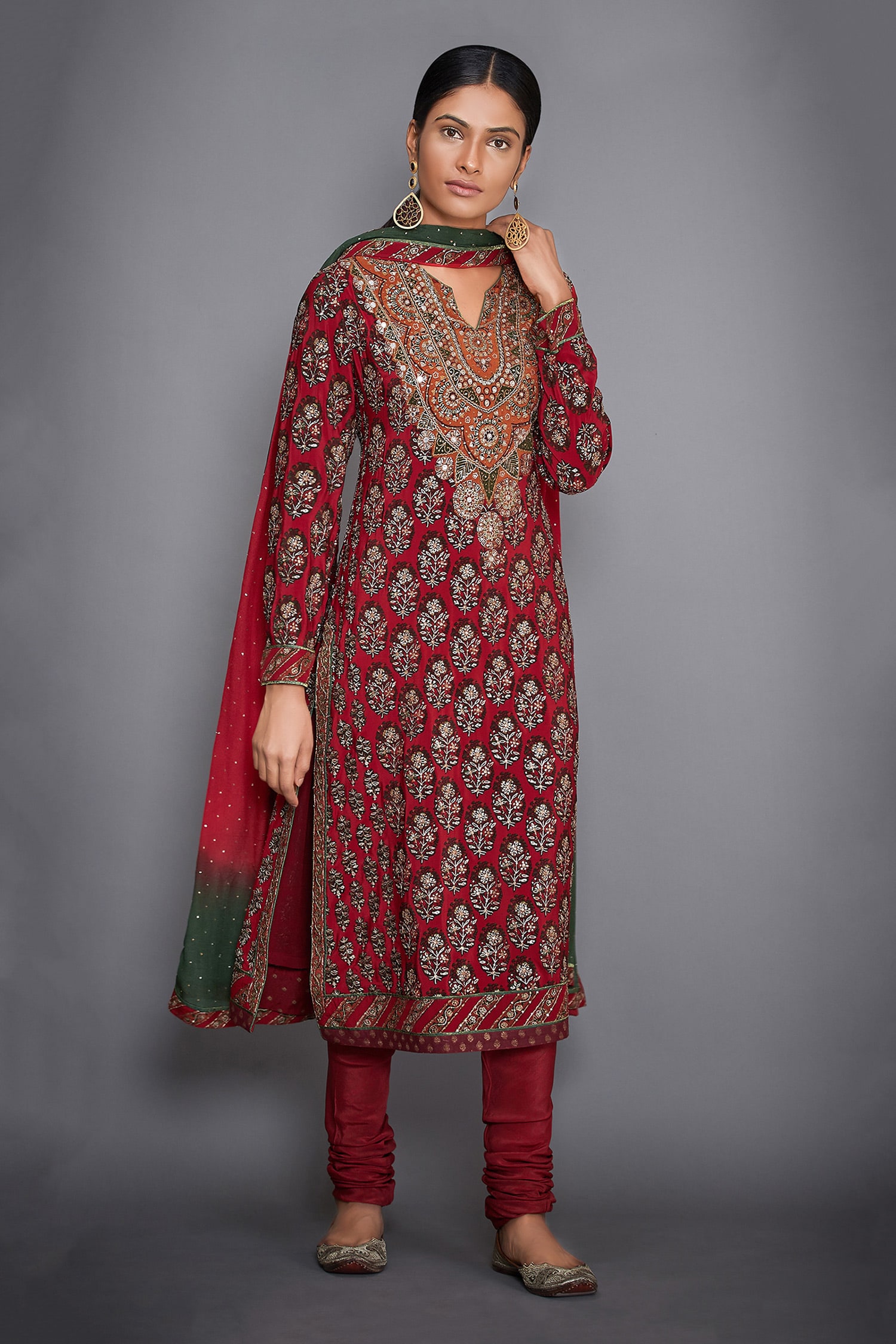 Buy Red Silk Crepe Notched Embellished Kurta Set For Women by RI.Ritu ...