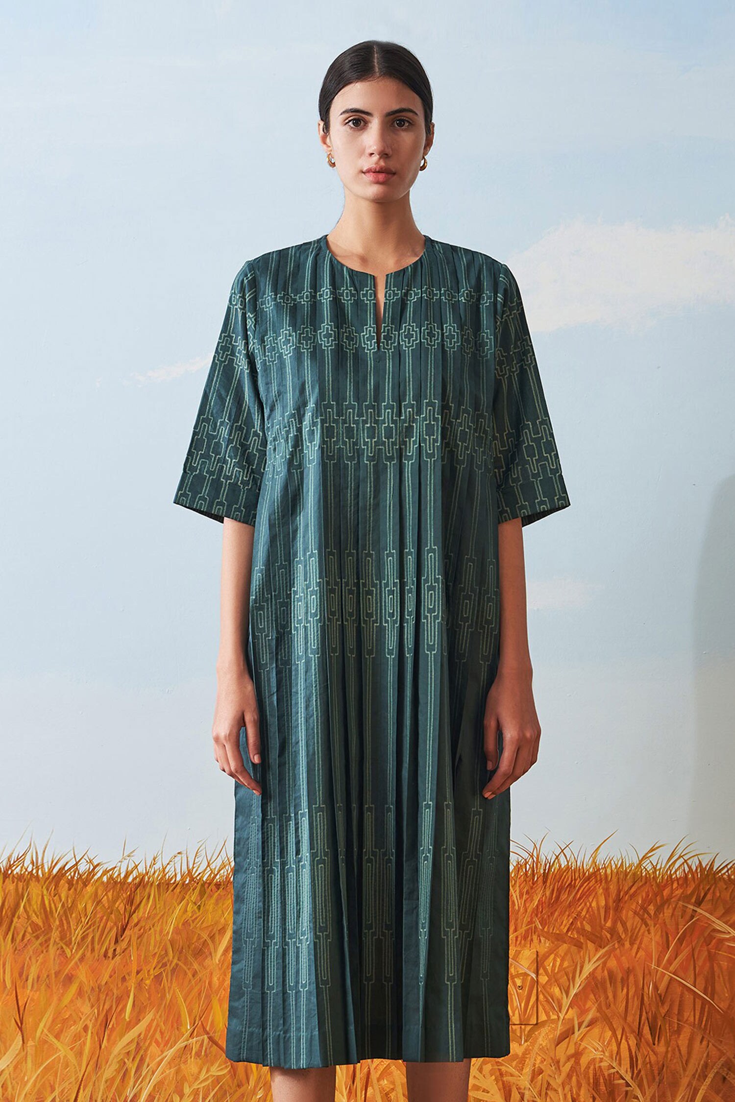 Buy Ikai Blue Cotton Shibori Pleated Dress Online | Aza Fashions