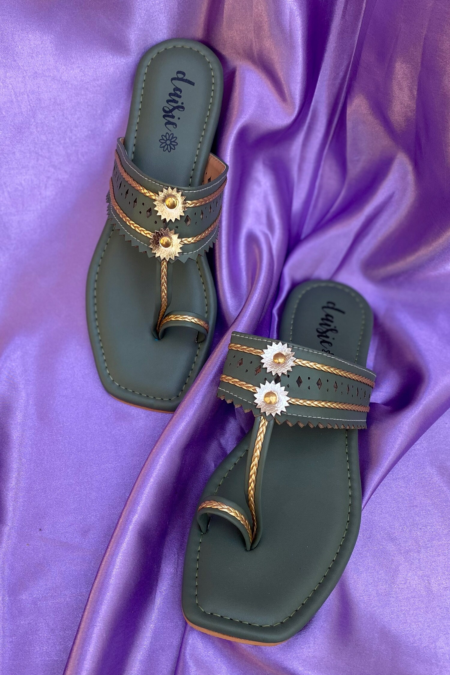 Buy Green Embellished Kolhapuri Flats by Daisie Online at Aza Fashions.