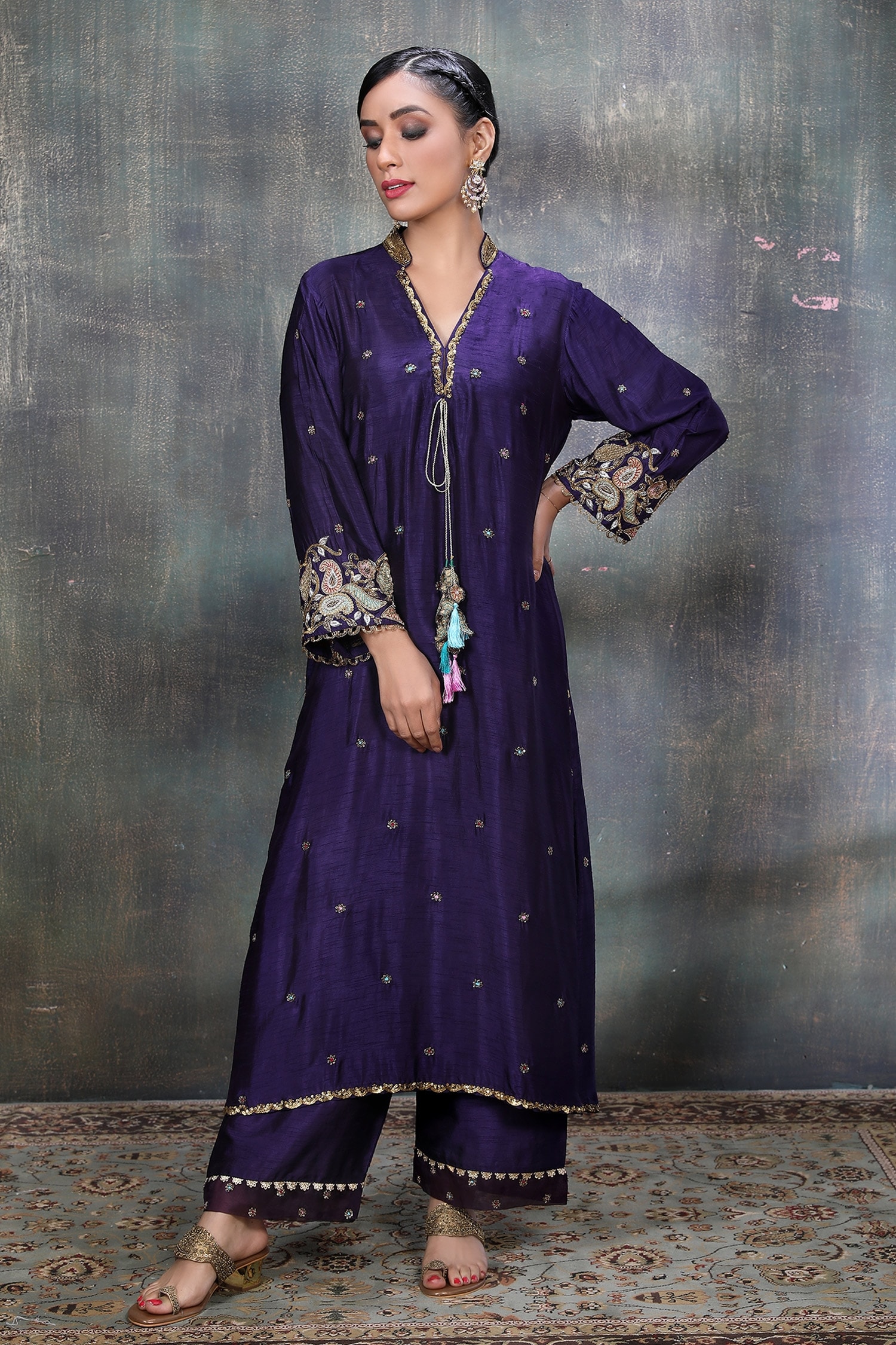 Buy Purple Base Fabric Silk Embroidery V Neck Resham Kurta And Palazzo ...