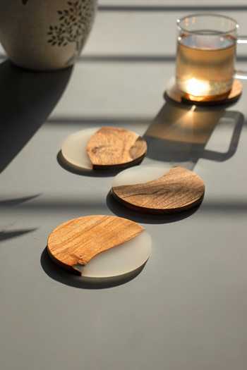 Buy Silken Icicle Wood-epoxy Coasters (Set of 4) Online | Aza Fashions