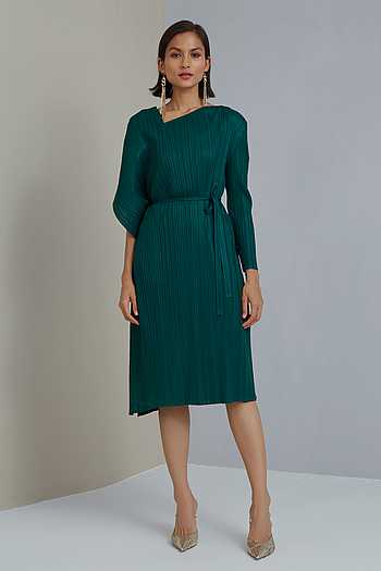 Buy Scarlet Sage Green Polyester Everly Asymmetric Sleeve Dress Online ...