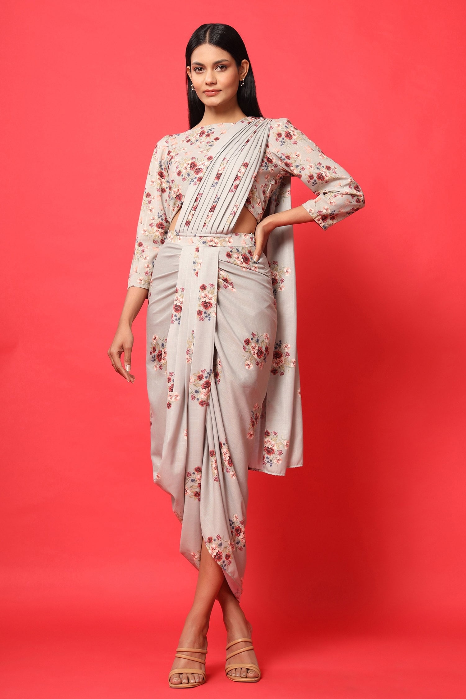 Buy Green Rayon Slub Floral Pre-draped Lungi Saree With Blouse For ...