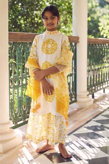 Buy Amita Gupta White Eco Print Kurta Palazzo Set For Girls Online ...