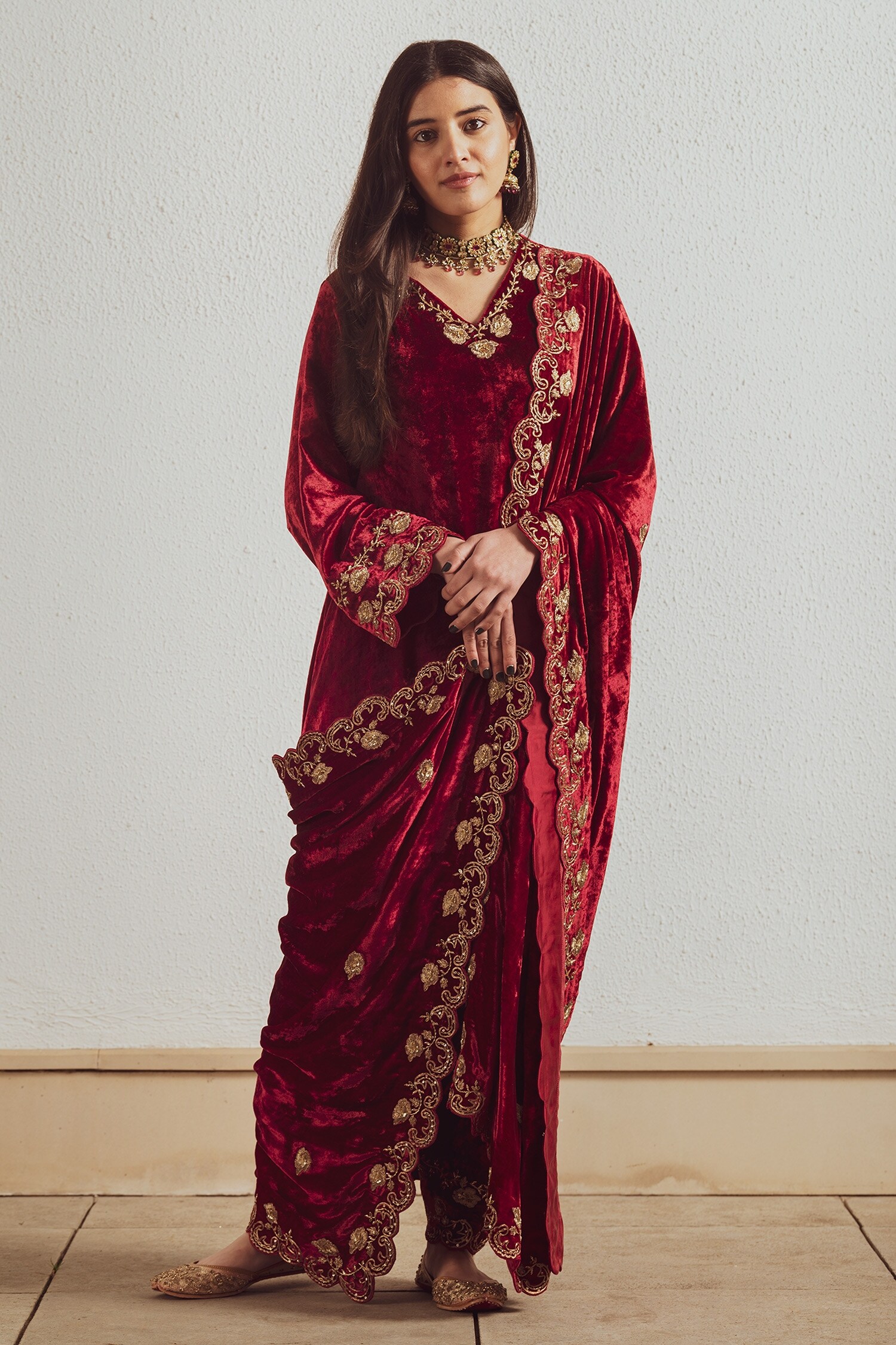 Buy Maroon Velvet Silklining Shantoon Embroidered Thread Work V Kurta ...