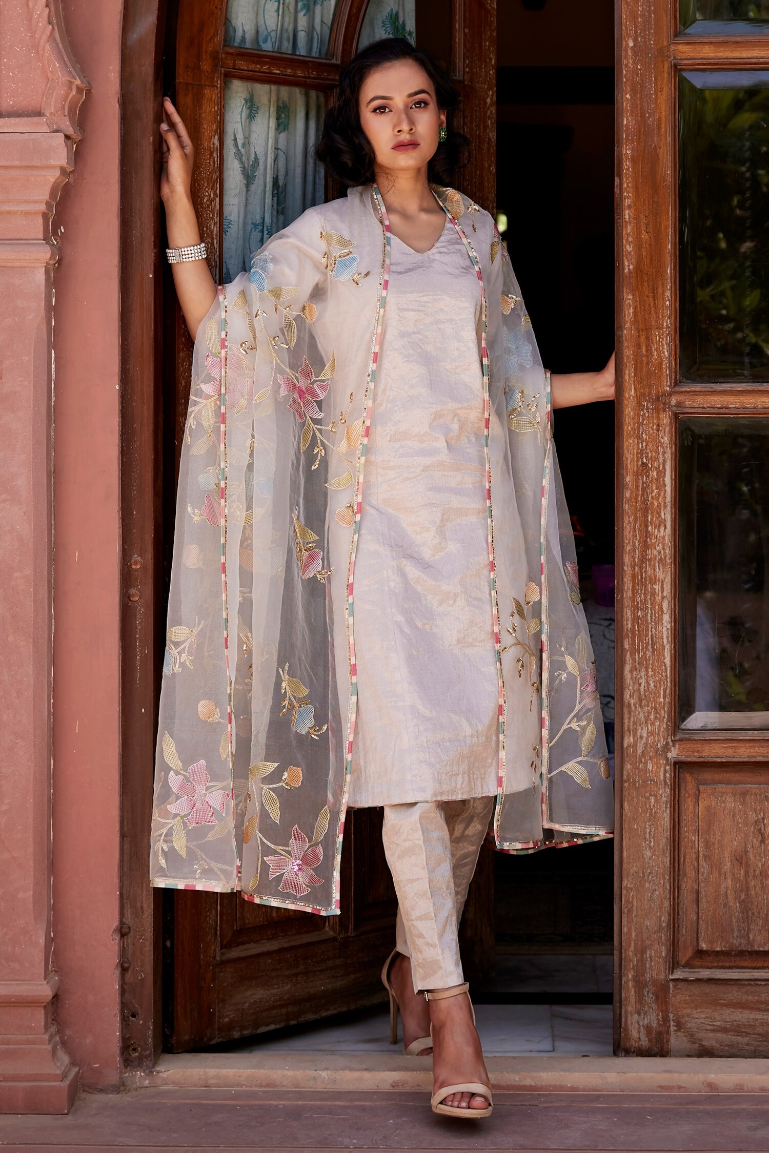 Buy Silver Kurta Embroidery Floral V Neck Chanderi Tissue Set For Women ...