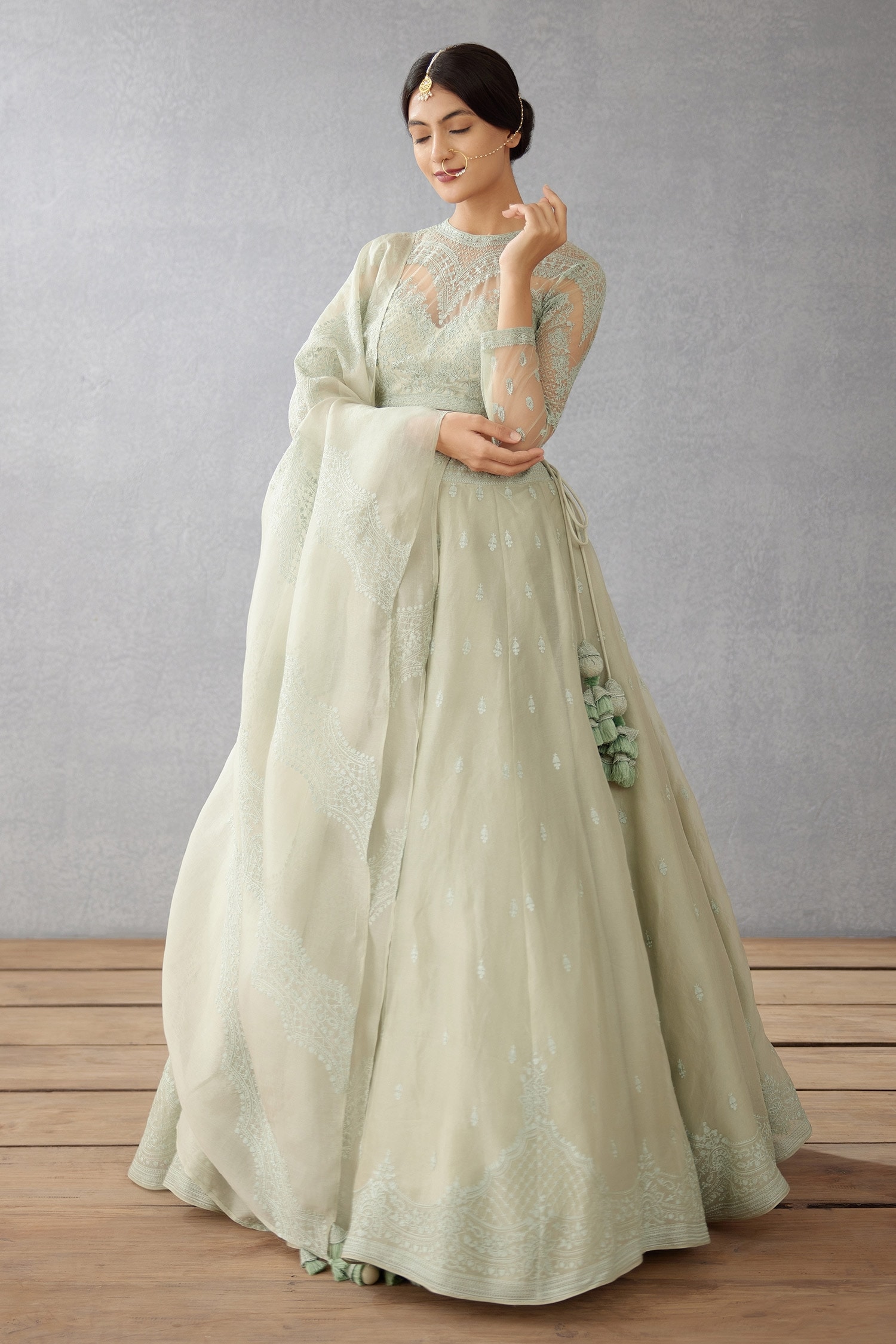 Buy Green Lehenga: Silk Organza Embroidered Aari Work Jaituni Rubani ...