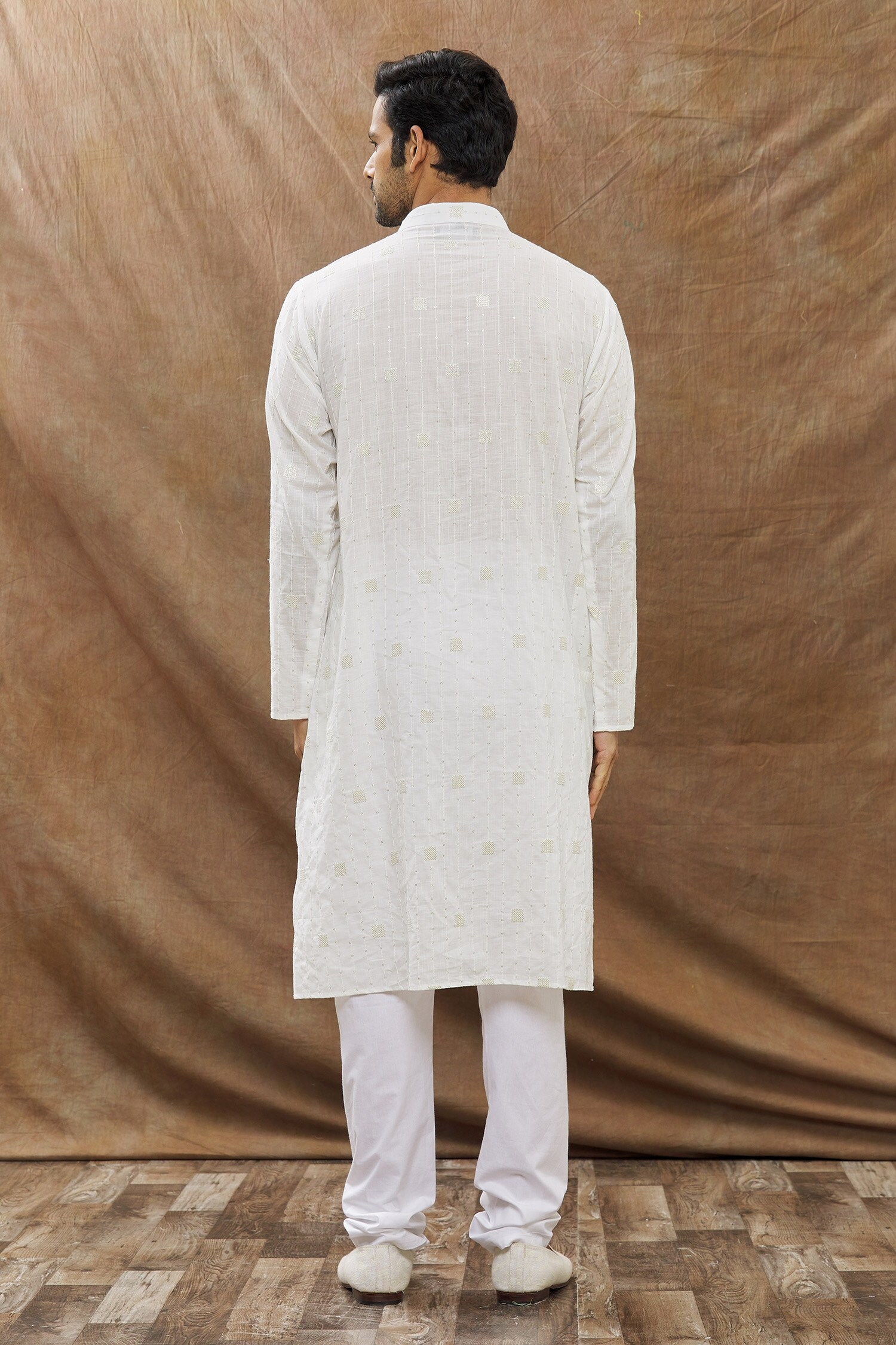 Buy Aham-Vayam White Cotton Embroidered Kurta Set Online | Aza Fashions