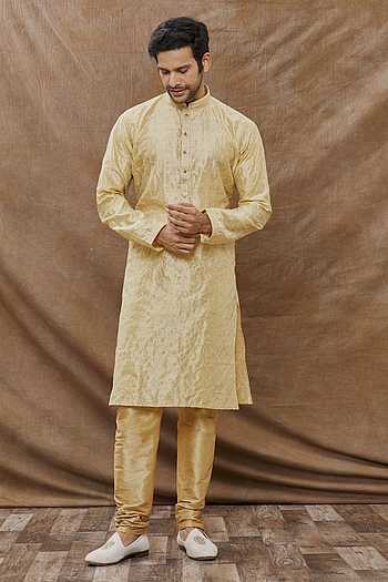 Buy Yellow Silk Blend Embroidered Geometric Kurta Set For Men by Aham ...