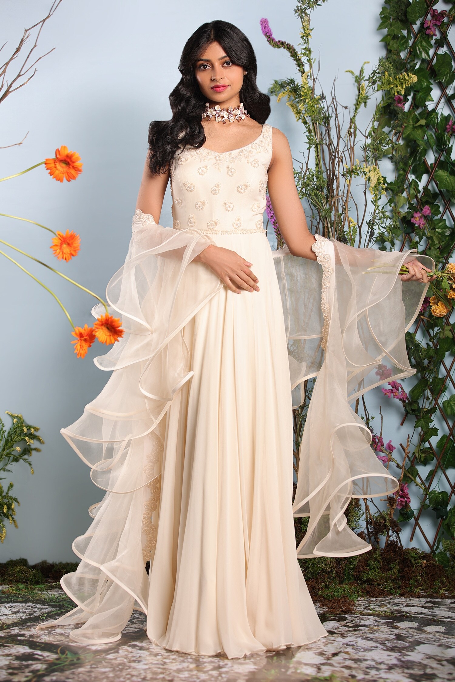 Buy Ivory Georgette Embroidery Floral Leaf Neck Anarkali With Dupatta ...