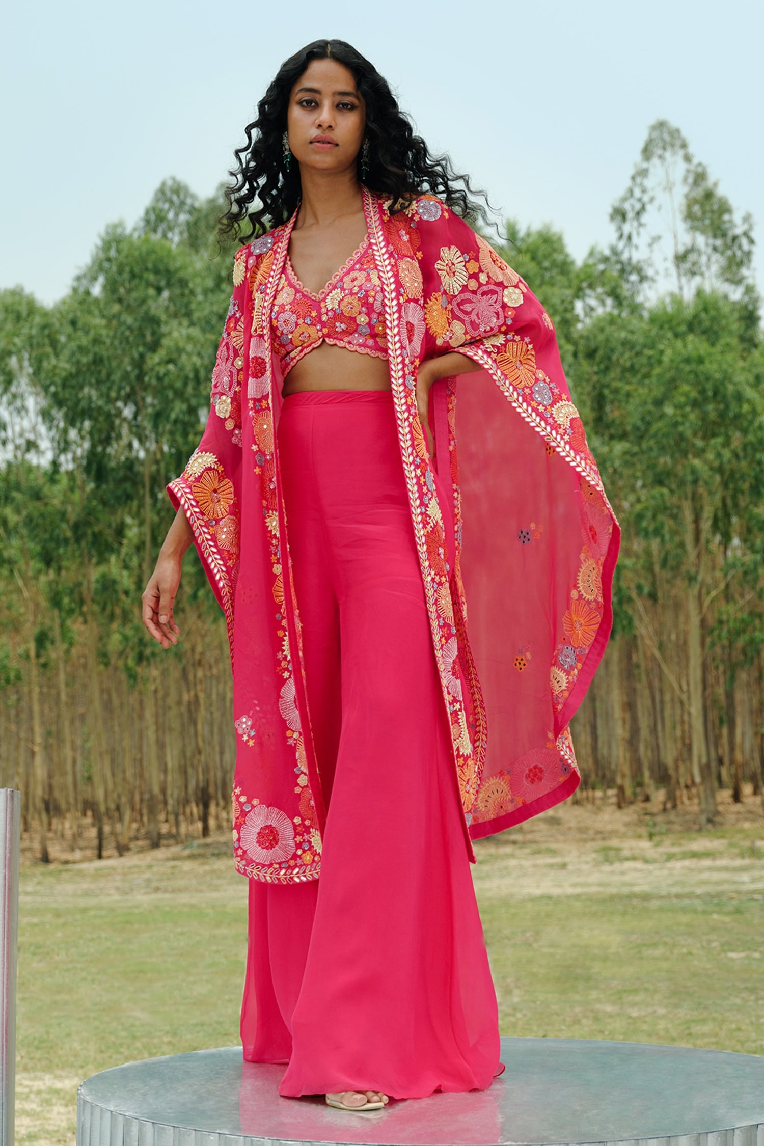 Buy Fuchsia Cape And Pant : Organza Hand Embroidered Ilana & Flared Set ...