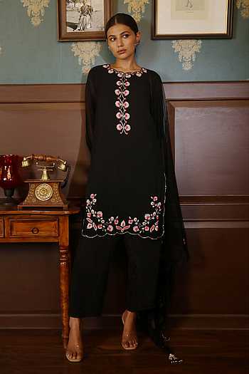 Buy Radha Sharma Black Georgette Floral Embroidered Kurta Set Online ...