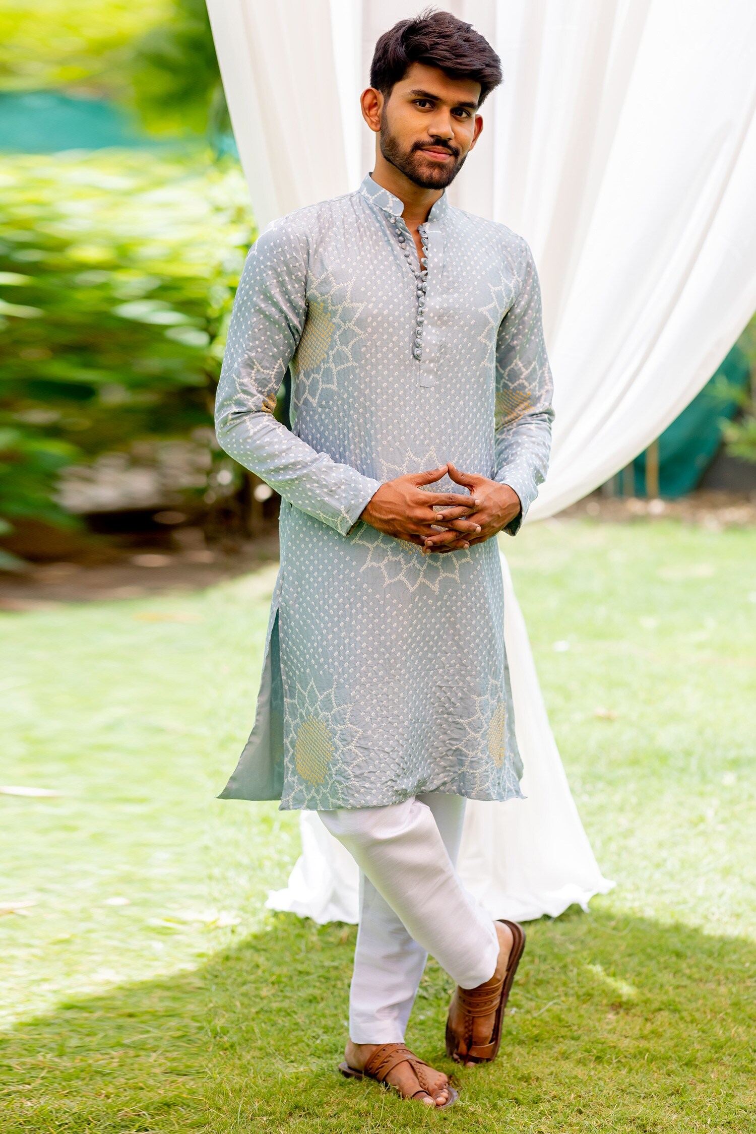 Buy Grey Chanderi Bandhani Gajji Silk Kurta Set For Men by Anjana Bohra ...
