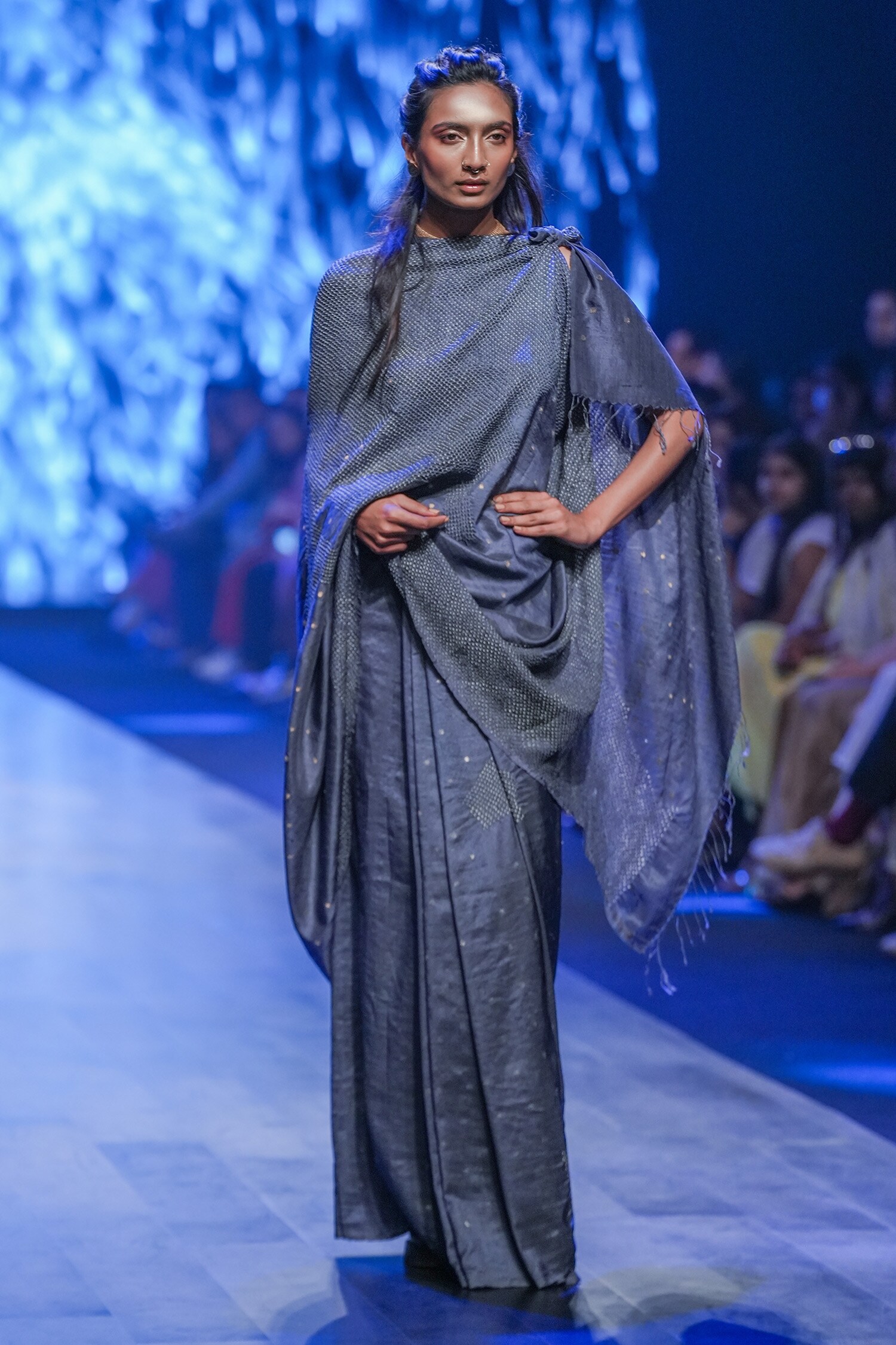 Buy Grey Handwoven Bengal Silk Waterfall Jamban Saree For Women by Studio Medium Online at Aza ...