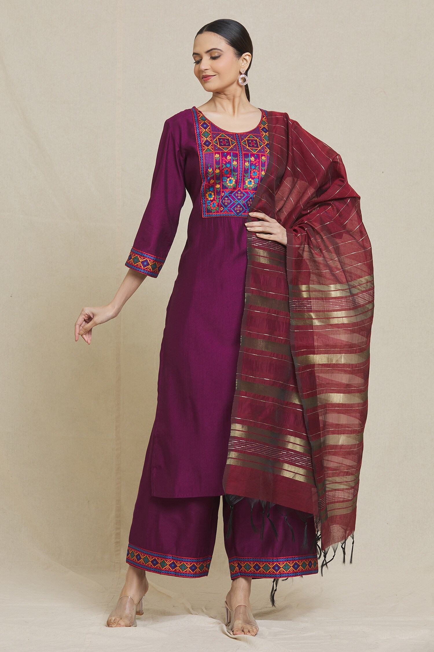 Buy Purple Art Silk Woven Floral Geometric Flower Pattern Yoke Kurta ...