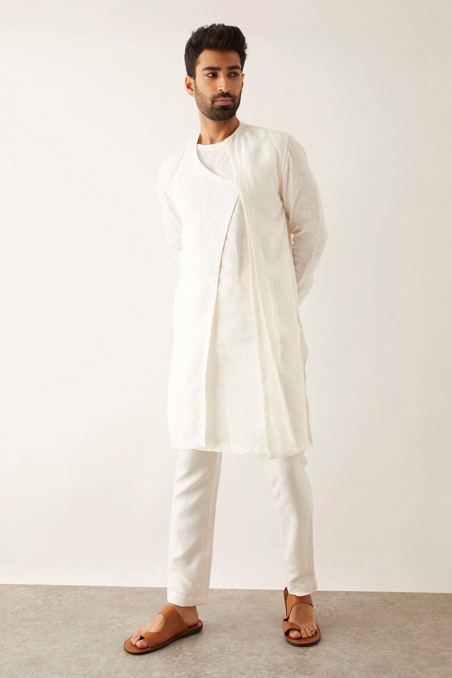 Buy White 100% Linen Solid Tabby Kurta For Men by Son of A Noble Snob ...